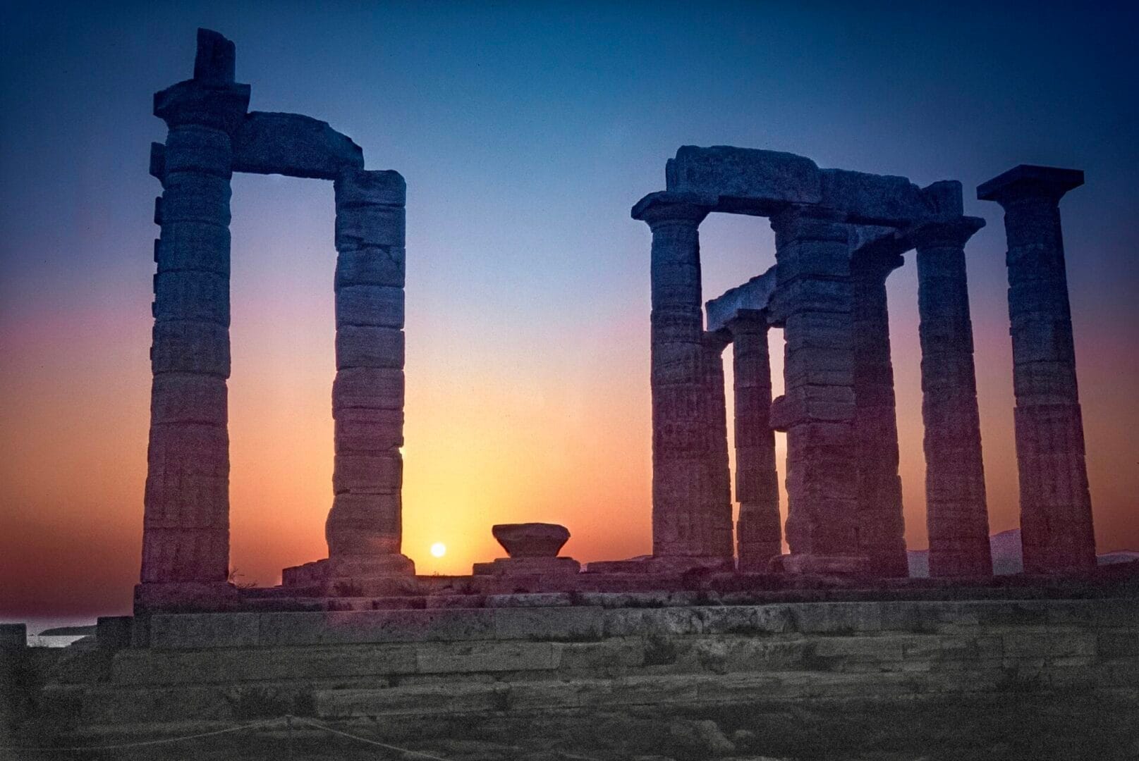 Landmarks in Greece to Visit in Every Greek Region + Maps