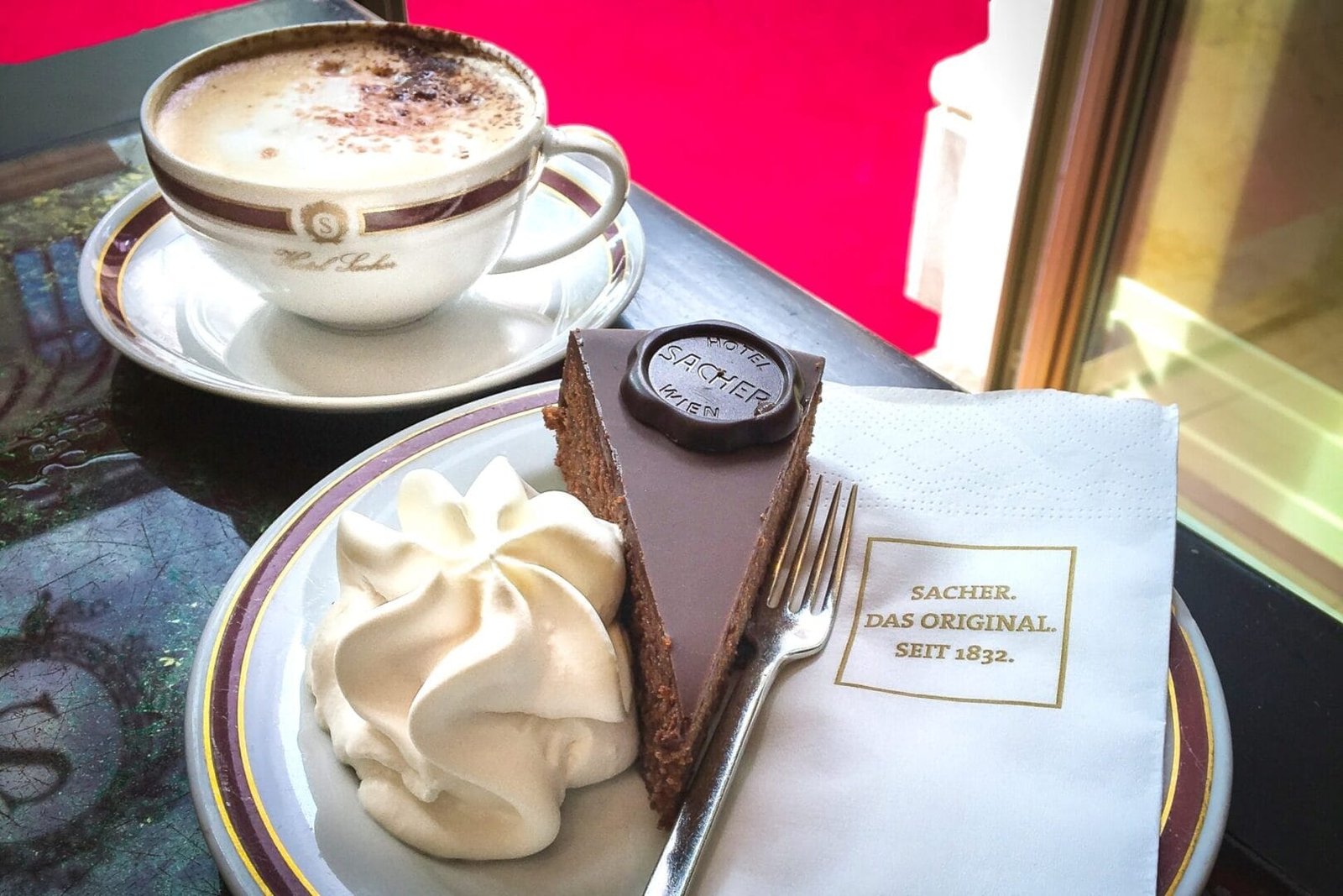 Best Cafes in Vienna: Famous Coffee Houses and Hidden Gems