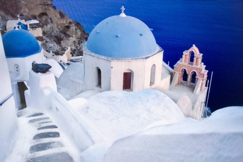 Landmarks in Greece to Visit in Every Greek Region + Maps